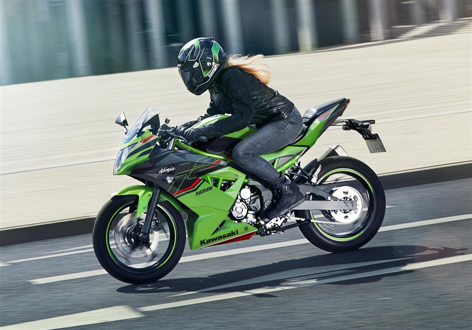 Kawasaki Ninja 125 – Farger, spesifikasjoner og tilbehør