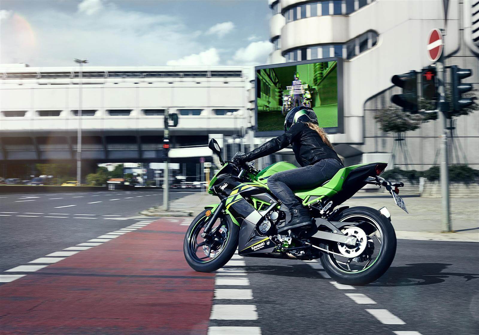 Kawasaki Ninja 125 – Farger, spesifikasjoner og tilbehør